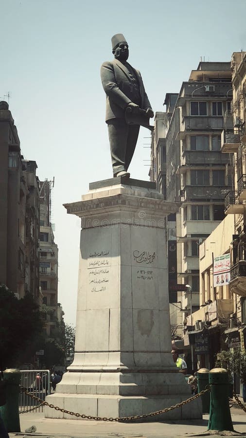 Talaat Harb Statue in Cairo Egypt Editorial Photo - Image of talaat ...