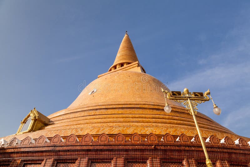 Phra Pathom Chedi, Nakkhon Pathom Province, Thailand Stock Image ...