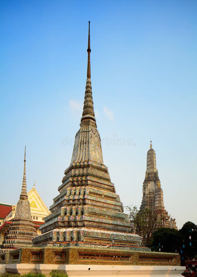 Phra Prang in Bangkok stock image. Image of buddhism - 31736693