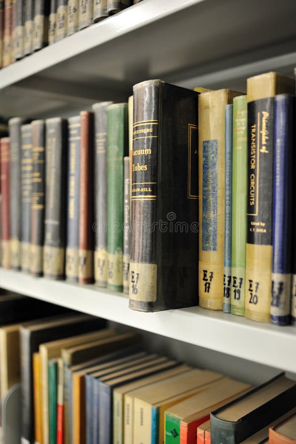 Physics Books Background in Library Editorial Photo - Image of ...