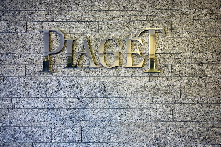 Piaget logo against wall editorial image. Image of swiss - 19529475