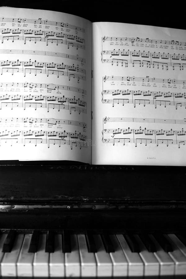 Piano and old notes stock image. Image of blank, harmony - 6500901