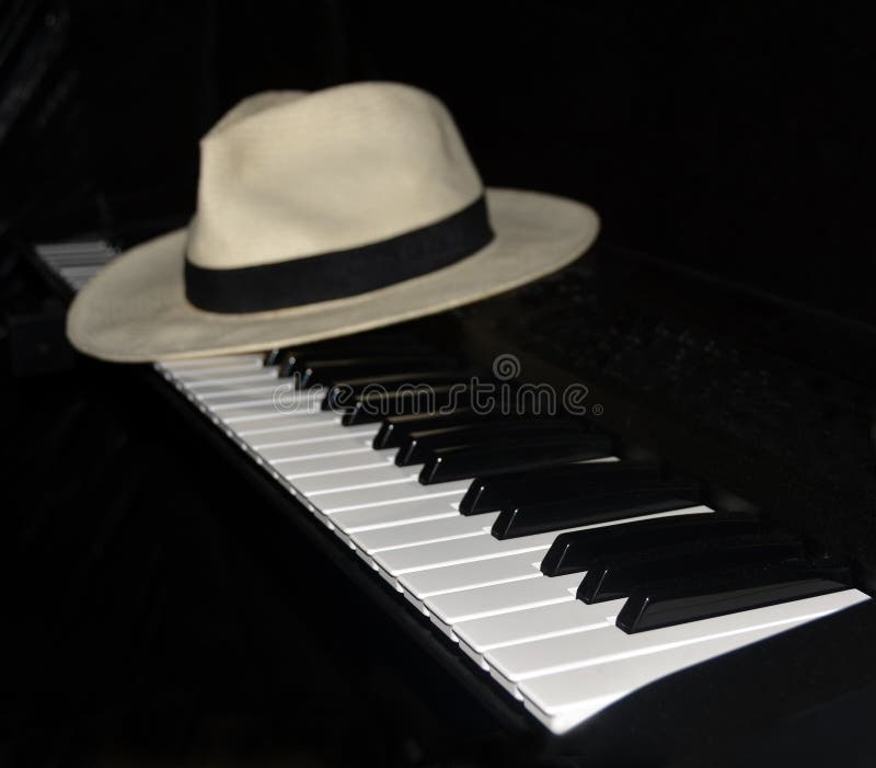 Piano Player Takes a Break - Panama Hat. Stock Image - Image of band ...