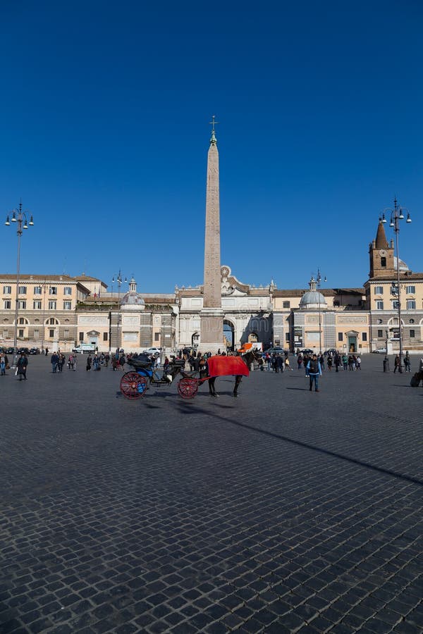 Piazza Del Popolo a Roma Centrale Fotografia Editoriale - Immagine di ...