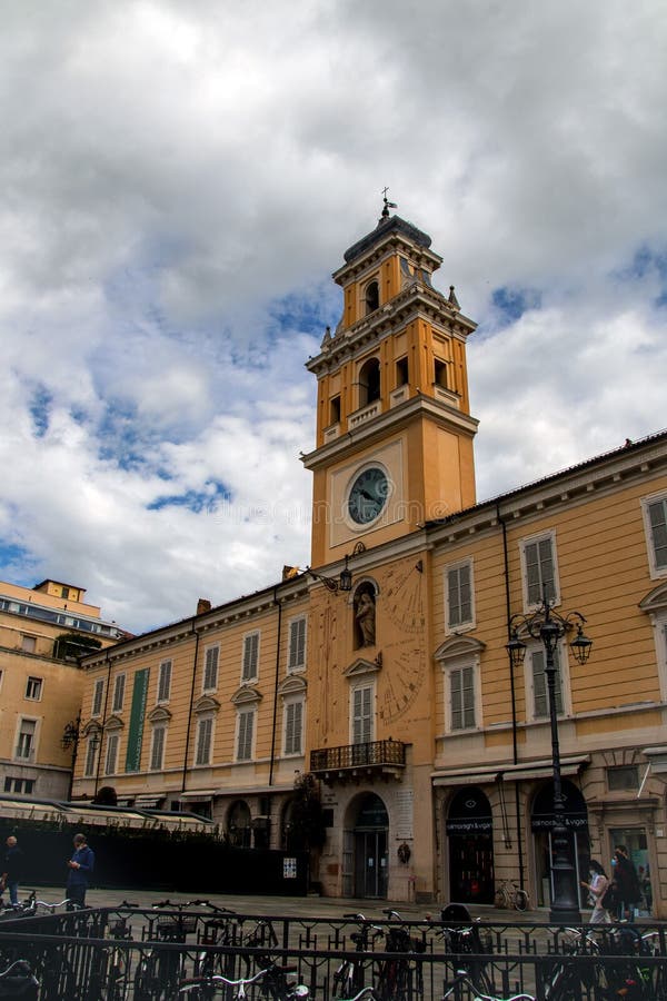 Piazza di parma editorial stock image. Image of piazza - 221083659