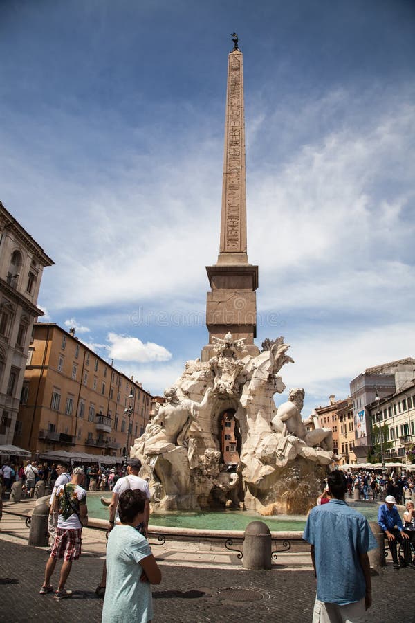 Piazza Navona, Rome. editorial image. Image of cloud - 79065515