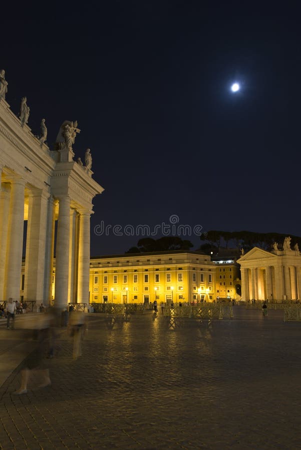 Piazza San Pietro, Vatican City, by Night Editorial Stock Image - Image ...