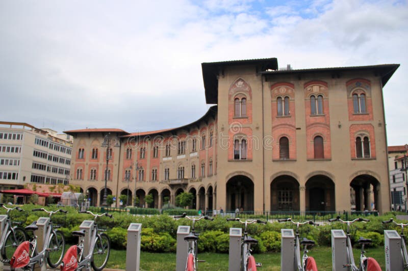 Piazza Vittorio Emanuele editorial photo. Image of architecture - 55626516