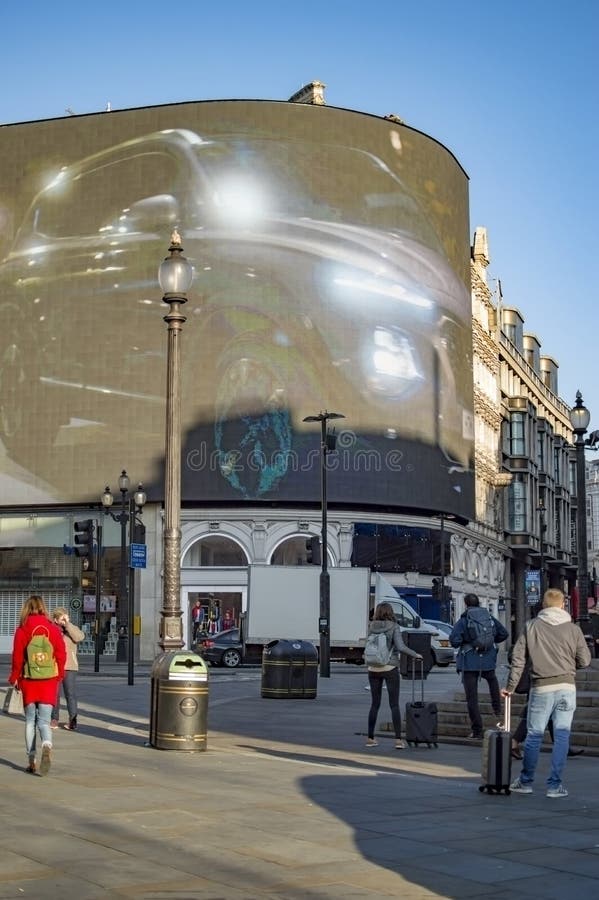 Piccadilly Circus Square Digital Display with No Logo Editorial ...