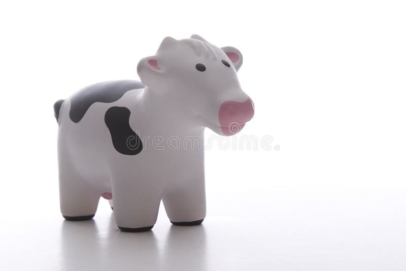 Piccola mucca immagine stock. Immagine di gioia, vitello - 12837869