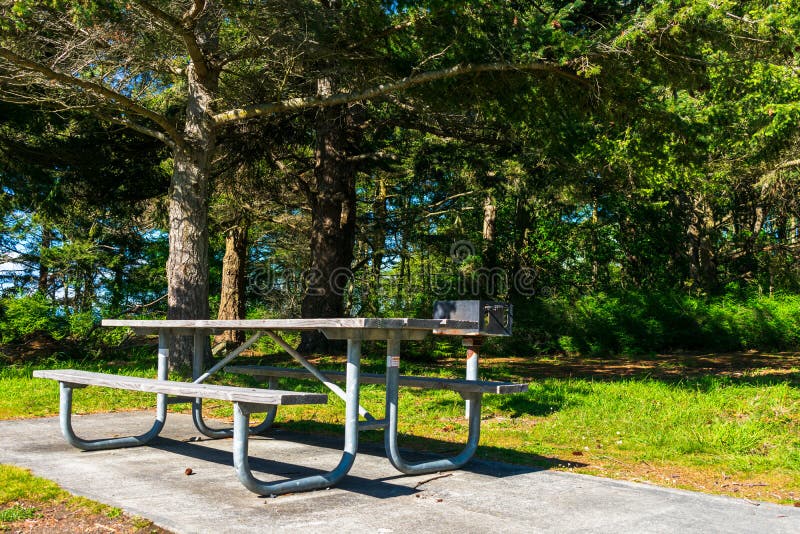 Picnic Table at Park in Spring Stock Image - Image of open, relax ...