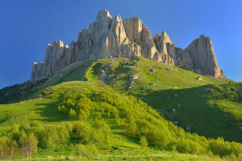 Pico de piedra foto de archivo. Imagen de roca, canto - 55333440