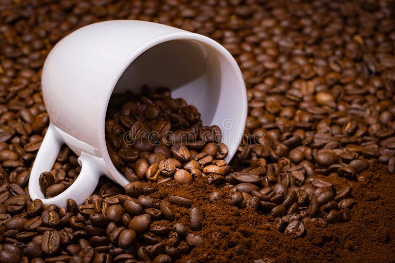 Different Types of Coffee: Drinkable Coffee, Coffee Beans and Ground ...