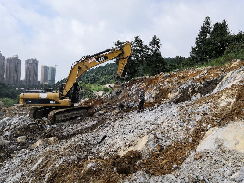 Picture of Earthwork Activity Editorial Photography - Image of moving ...