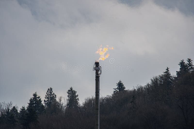 Flare stack with pipe stock image. Image of drilling, fuel - 3694381