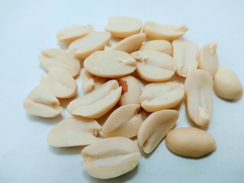 A picture of peanuts , stock image. Image of dessert - 149936323