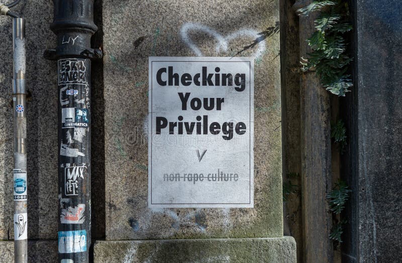 Anti Sign editorial photography. Image of sign, porto - 206947252