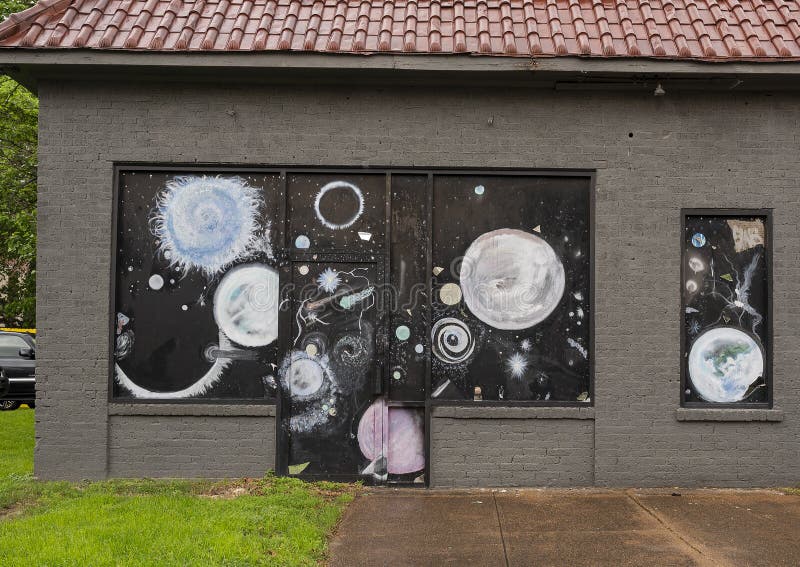 Abstract Mural on the Side of a Glass Making Business in Dallas, Texas ...