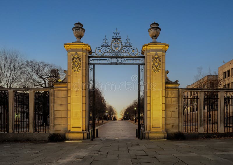 Phi Beta Phi Gate at Daybreak on Maple Street Entering the Campus of ...