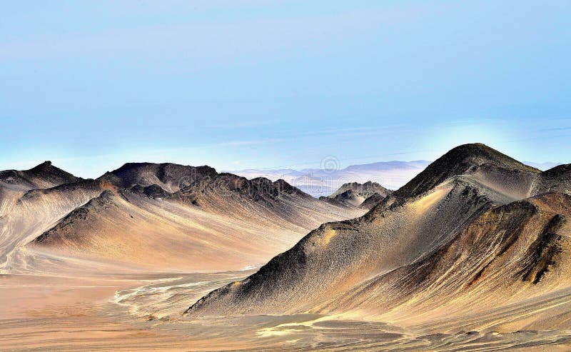 Desolate mountain stock image. Image of slope, sidehill - 32693945