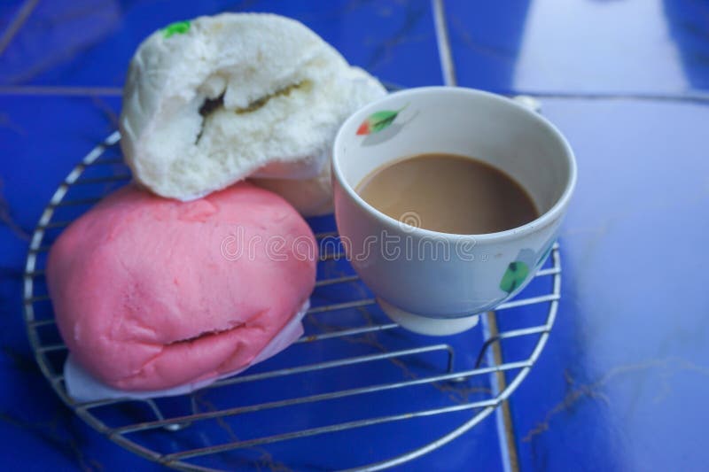 Piece Steamed Bun Morning Cup Hot Coffee Stock Photos - Free & Royalty ...