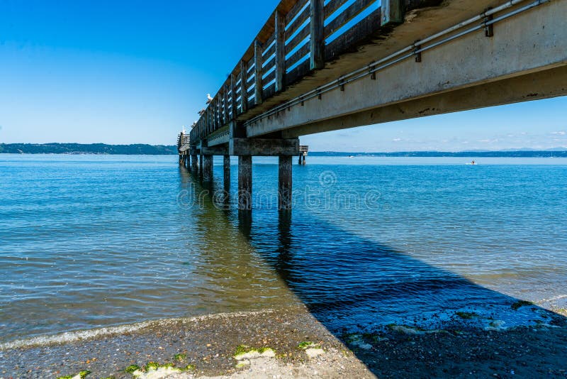 Pier at Dash Point stock image. Image of state, ocean - 325082665