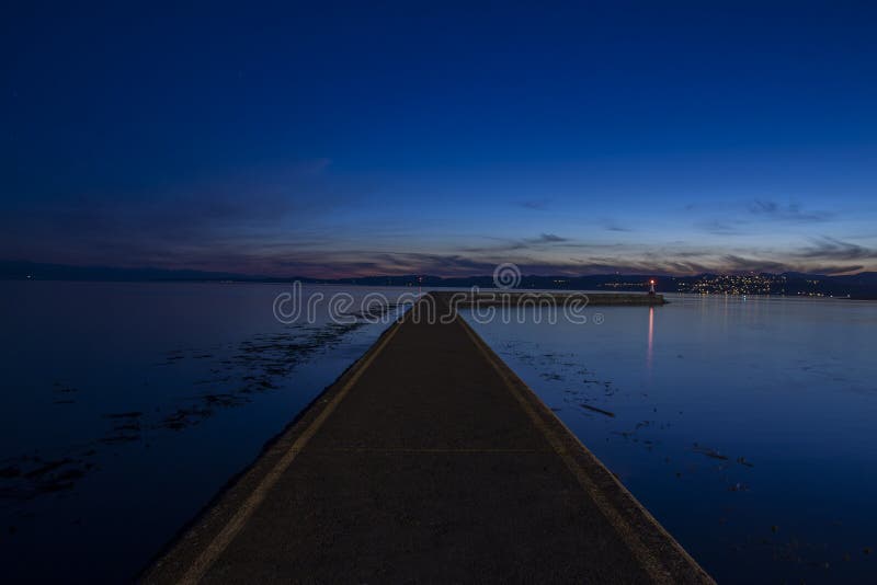 Pier in Victoria BC Canada stock image. Image of harbor - 28030651