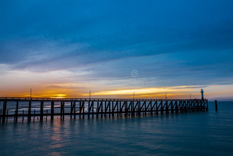 The Pier Whit Light Pole at the Sea Stock Image - Image of nature, sand ...