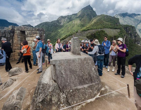 Pierre d'Inti Watana photographie éditorial. Image du touristes - 43289442