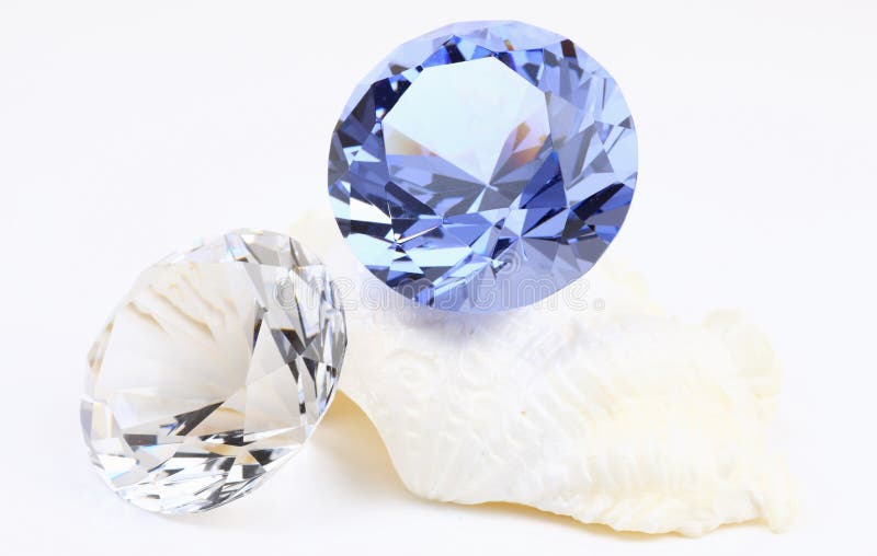 Pierre De Diamant Et De Saphir Image stock - Image du saphir, riche ...