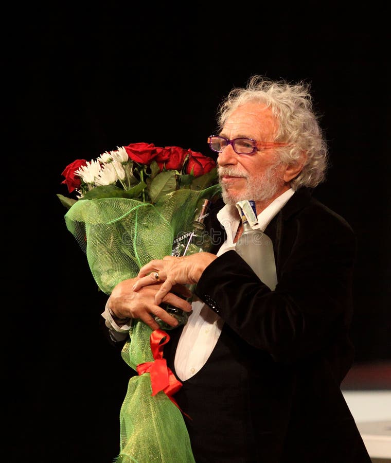 Pierre Richard editorial photo. Image of portrait, movies - 14337281