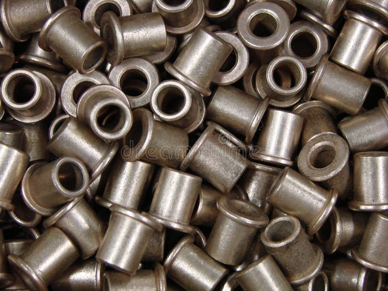 Cinco pedazos del metal imagen de archivo. Imagen de curvado - 2753561