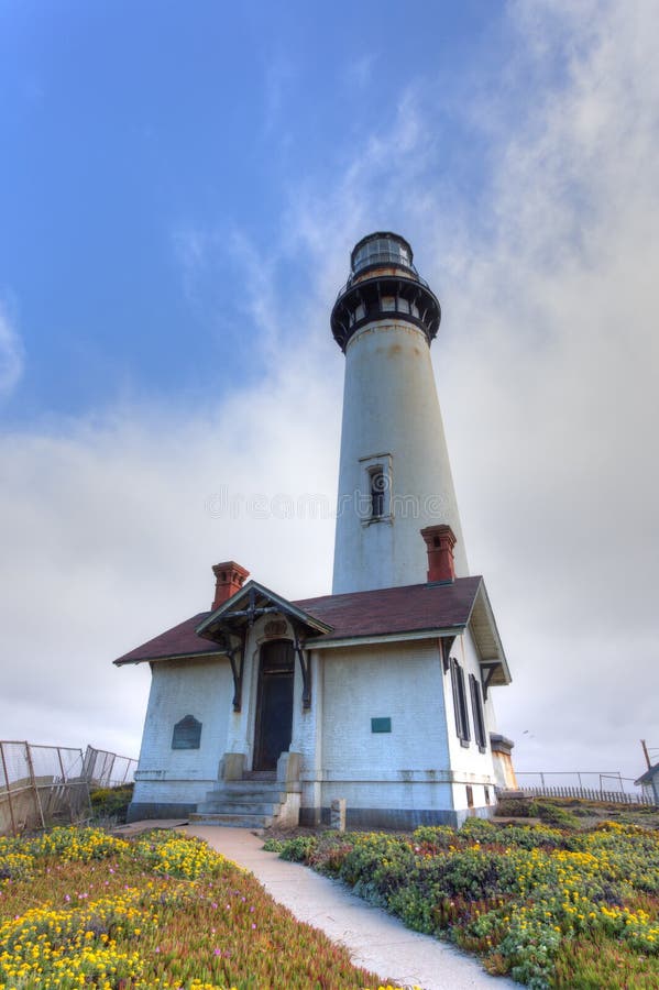 Pigeon Point Lighthouse stock image. Image of ocean, color - 31697811