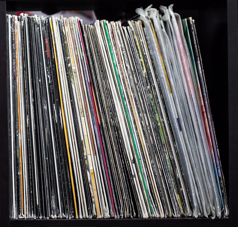 Pile De Vieux Disques Vinyle Image stock - Image of medias, vinyle ...