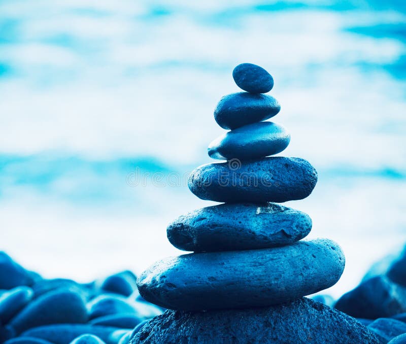 Pile De Zen Rocks Lisse Rond Photo stock - Image du objets, matériau ...