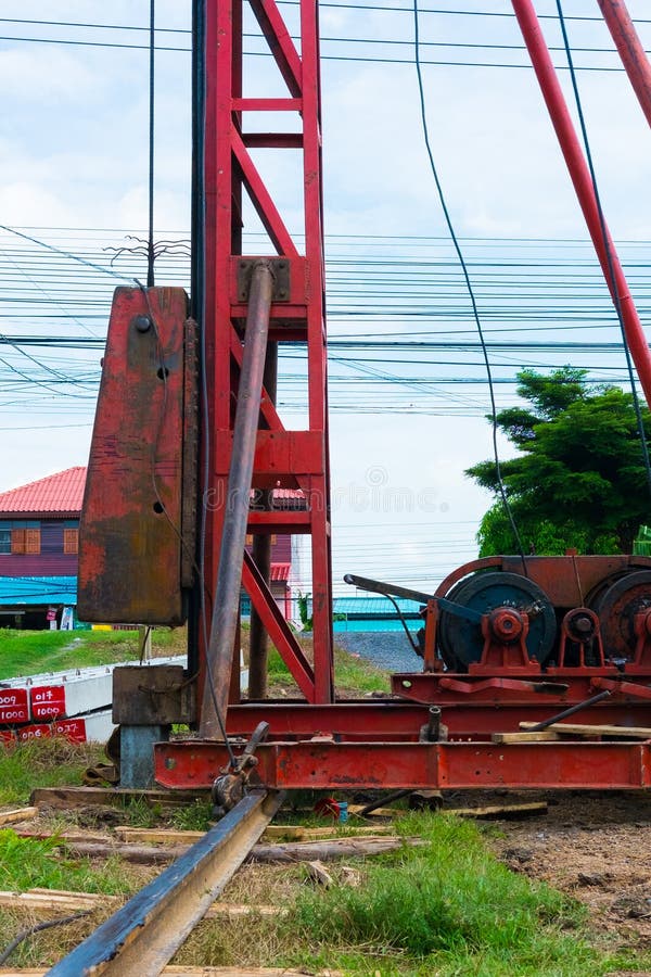 Pile driving crane stock image. Image of machine, metal - 103051481