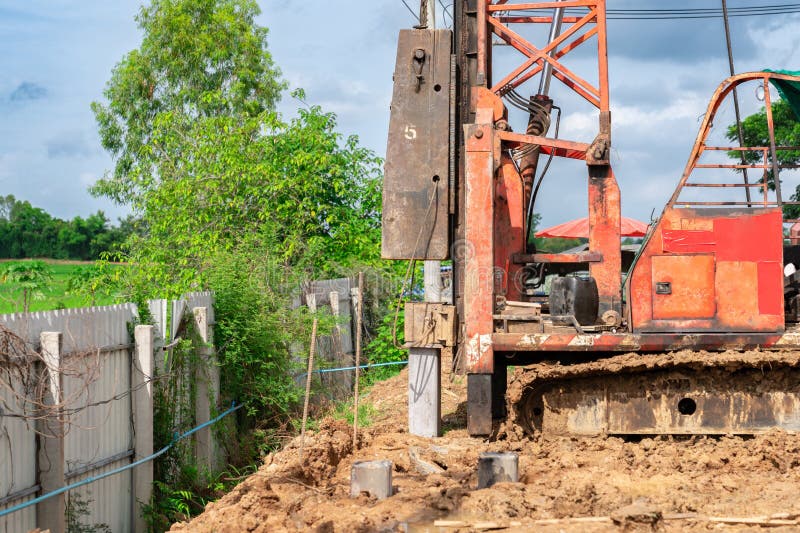 253 Hammer Pile Driving Machine Stock Photos - Free & Royalty-Free ...