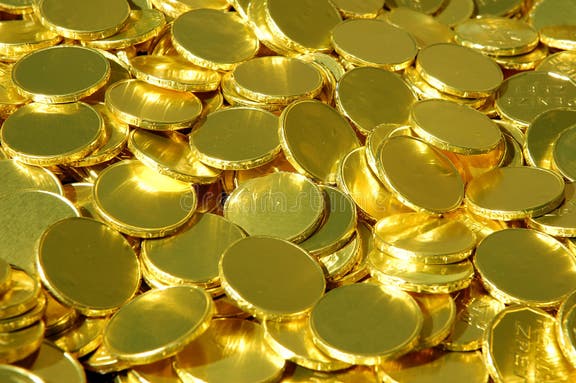 Pile of gold coins stock photo. Image of bank, cash, financial - 13311432