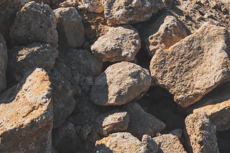 Pile of limestone lumps stock image. Image of dust, haul - 129181331