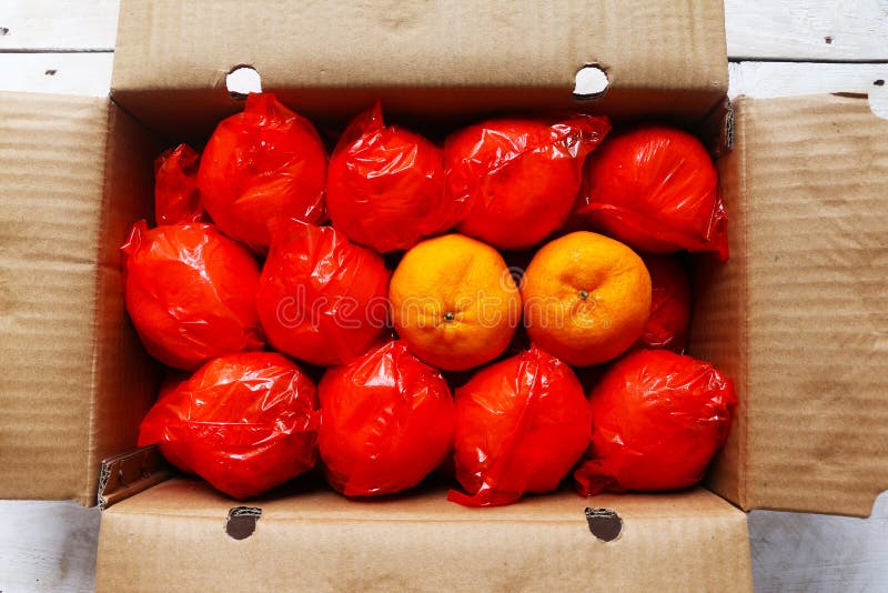 Pile of Mandarin Oranges in Box Stock Photo - Image of dessert, taiwan ...