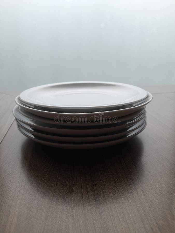 Pile of Plates on the Table Stock Image - Image of prepare, party ...