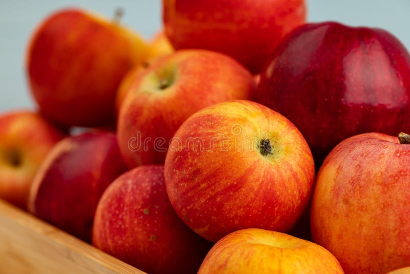 Pile of Red Apples on Wooden Tray Stock Image - Image of juicy, apple ...