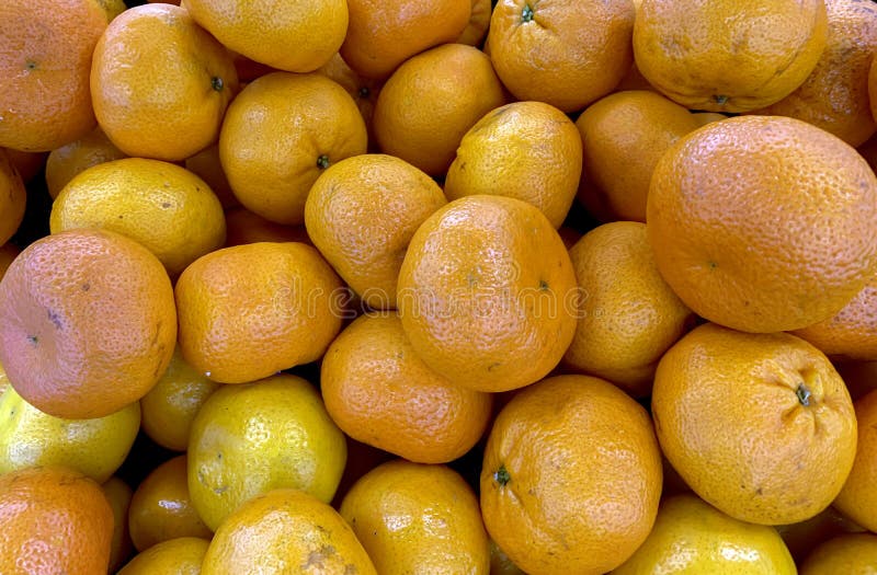 A Pile of Ripe Oranges in the Supermarket Stock Photo - Image of citrus ...
