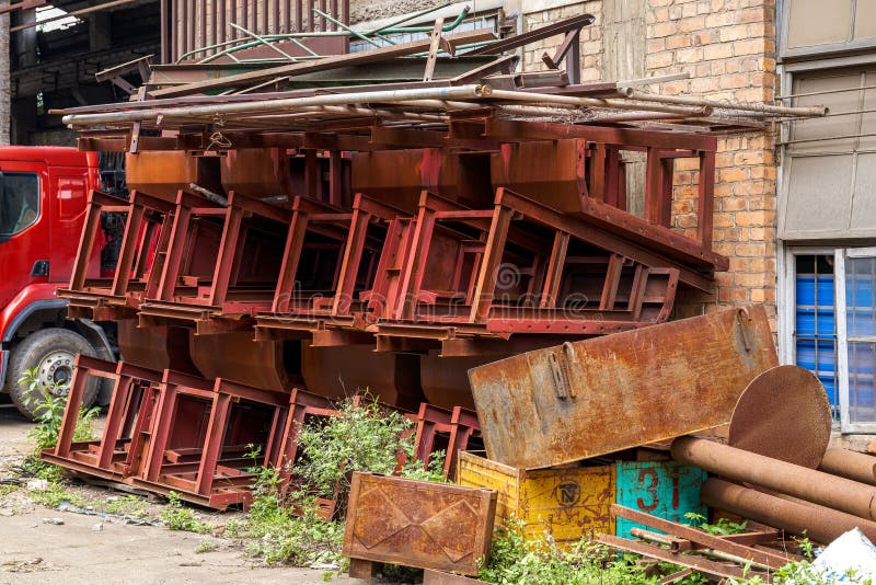Pile of Rusted Scrap Steel Metal Stock Photo - Image of brick, aluminum ...