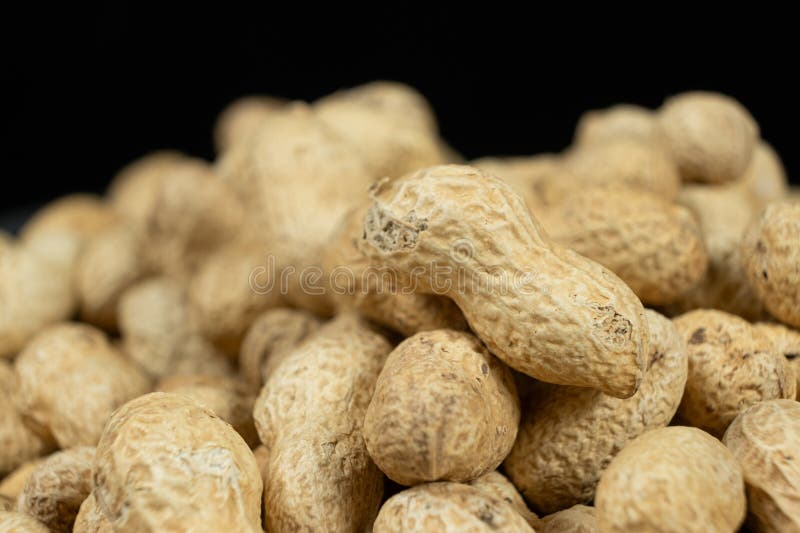 Pile Unpeeled Peanuts Shell Close Up Black Background Stock Photos ...