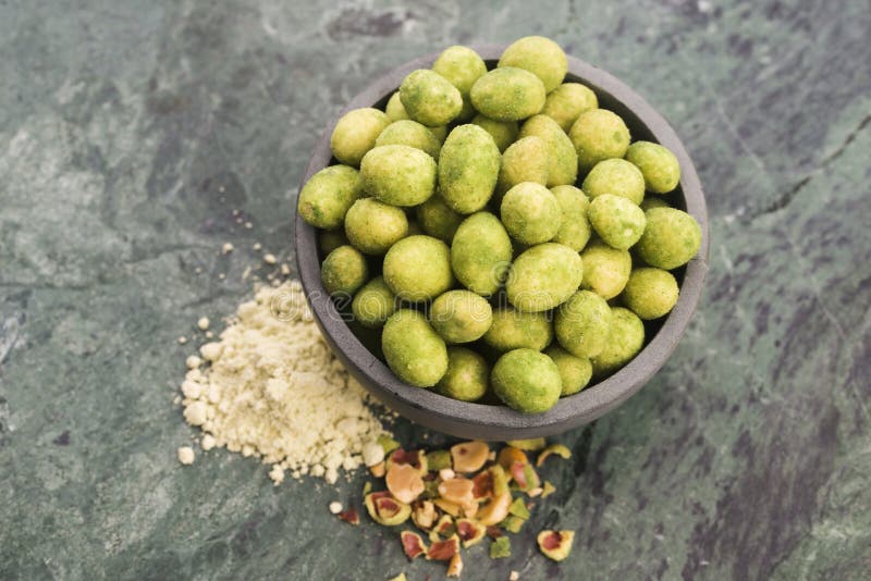 Wasabi Coated Peanuts in Bowl Stock Photo - Image of peanuts, nuts ...
