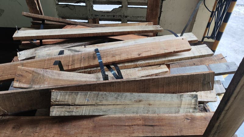 Pile of Wood pallet waste stock image. Image of pallet - 322503505