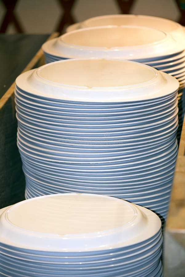 Piled Stack of Clean Dishes Plates Stock Image - Image of ceramic, pile ...