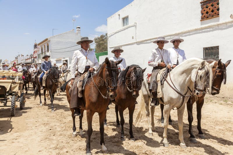 Pilger in EL Rocio, Spanien Redaktionelles Stockfotografie - Bild von ...