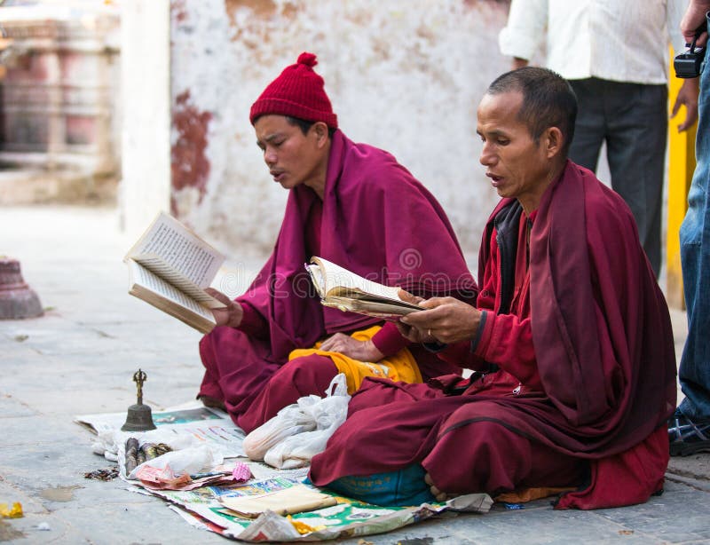 Pilgrims Circle Stupa Boudhanath, Dec 2, 2013 in Kathmandu, Nepal ...